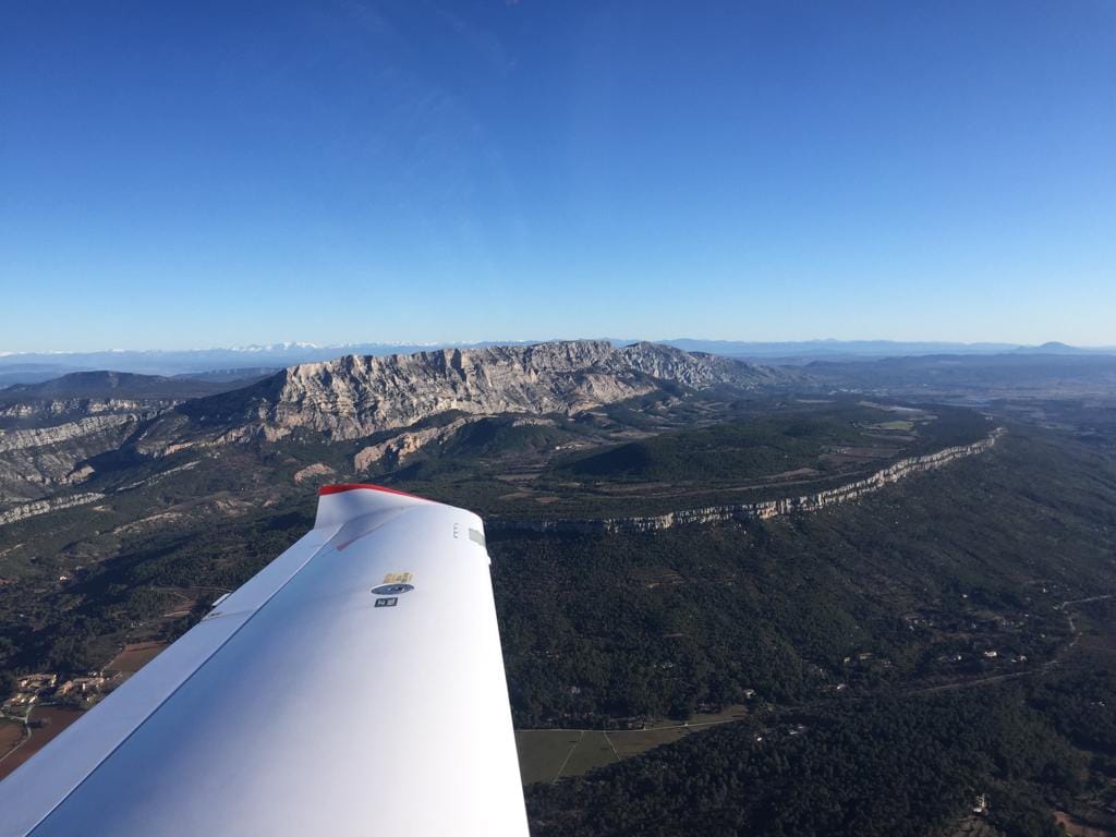 vol destination barcelone ! • Wingly