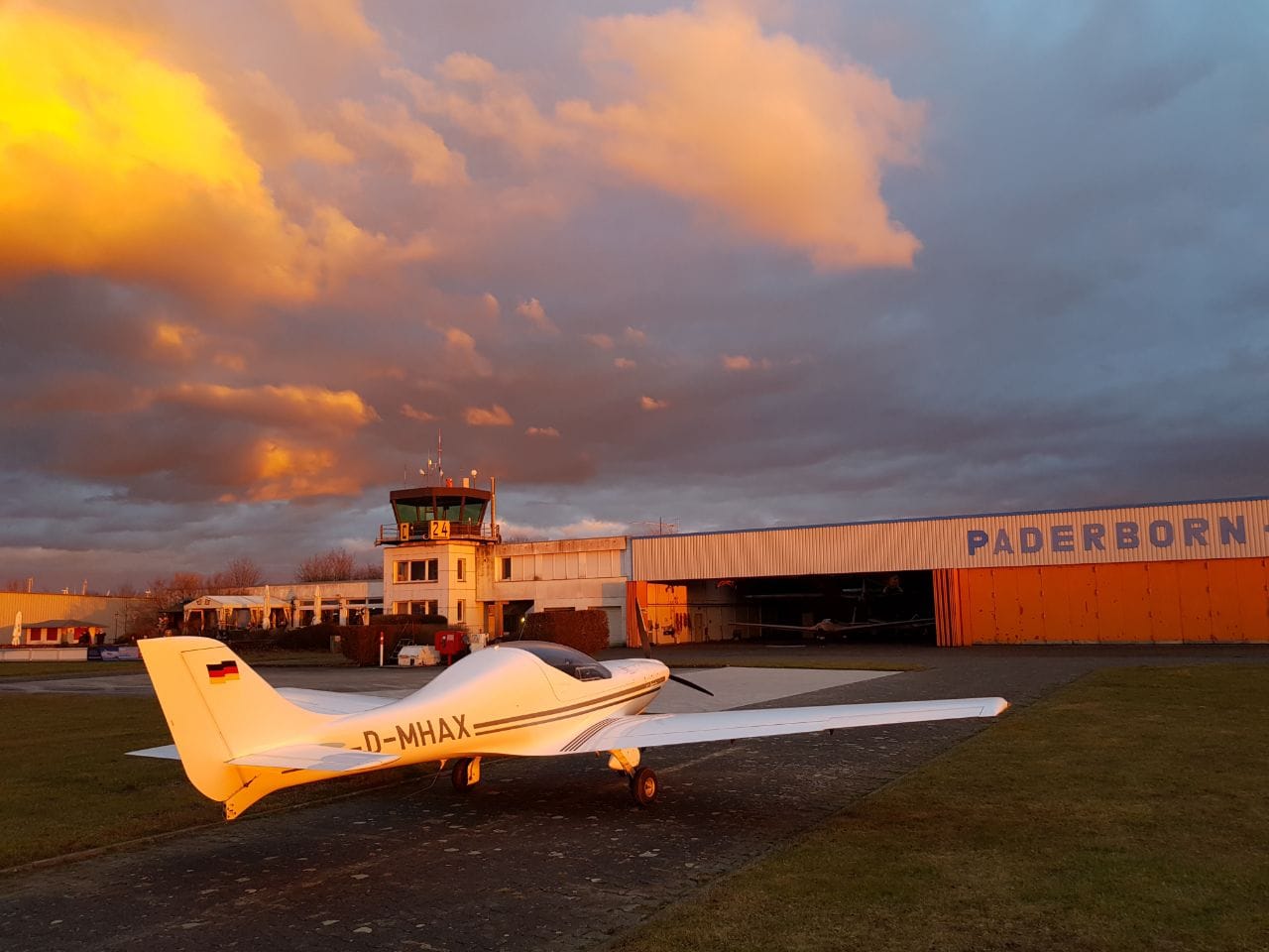flug-von-mannheim-nach-paderborn-wingly